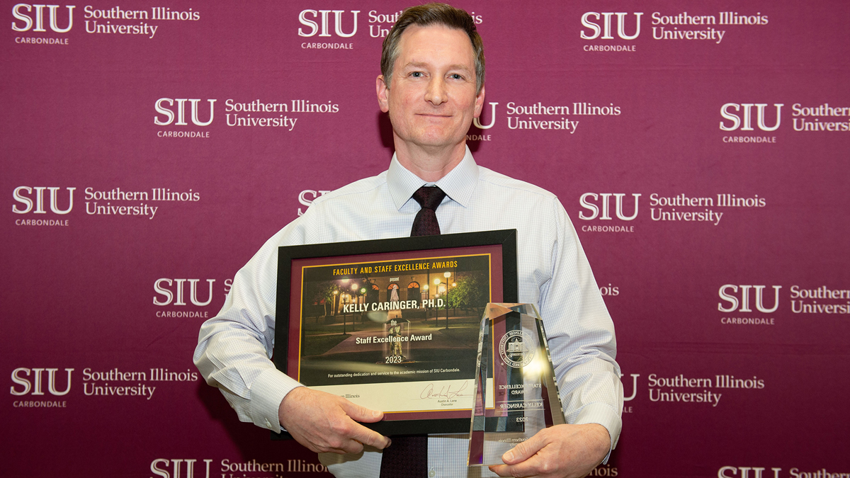 Saluki Pride: Kelly Caringer receives SIU’s Civil Service Staff ...