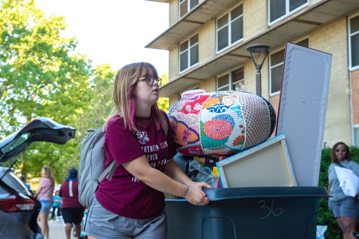 Move-in 101 - This Is SIU