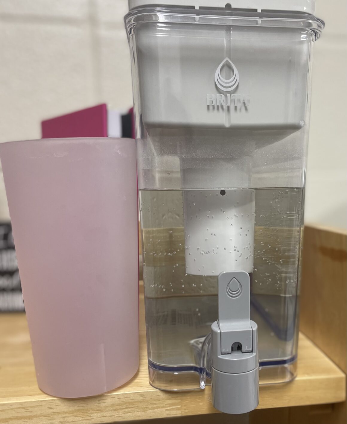 9 Underrated Residence Hall Items You Need - This Is SIU